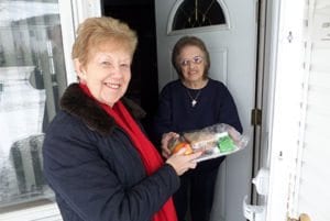 Meals on Wheels for Seniors | EAC Network Program